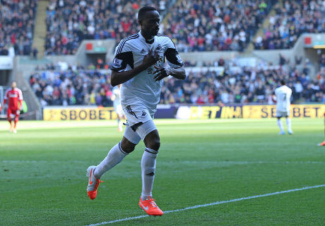 __COUNT__ Swansea v West Bromwich Albion, Premier League Football ...