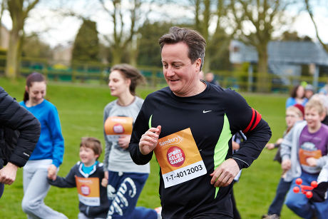 __COUNT__ British Prime Minister David Cameron and wife Samantha ...