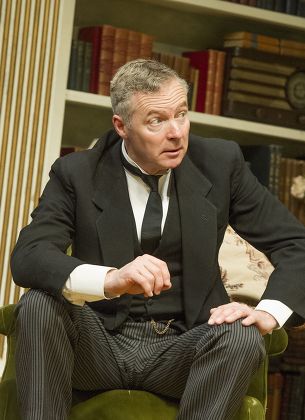 imágenes de 'Relative Values' Play at The Harold Pinter Theatre, London ...