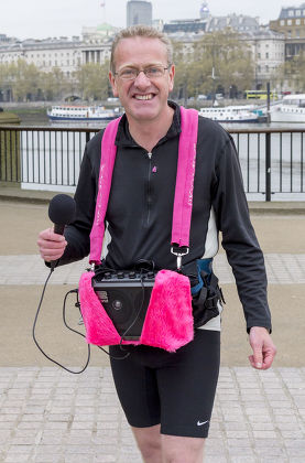 London Marathon Runners Graham Burns Karaoke Editorial Stock Photo ...