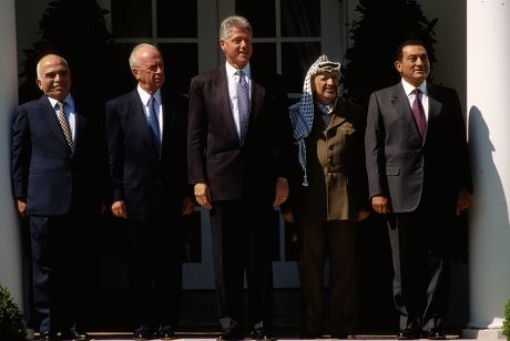 People in America - 1990s Stock Pictures, Editorial Images and Stock ...