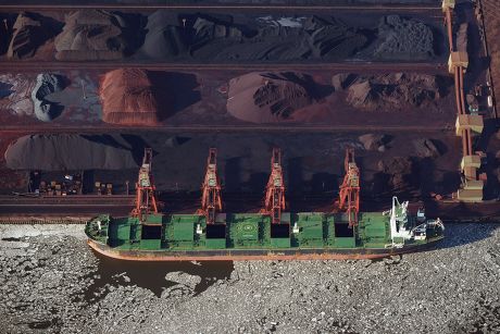 42 Coal freighter Stock Pictures, Editorial Images and Stock Photos ...