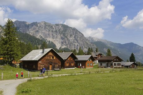 Nenzinger Himmel Alpine Village Gamperdonatal Nenzing Editorial Stock ...