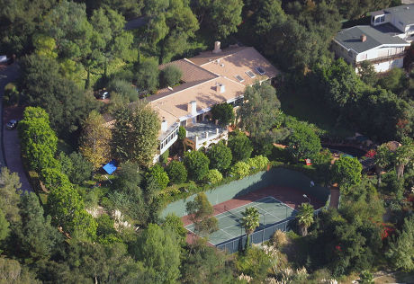 New 55 Million Home Mark Wahlberg Editorial Stock Photo - Stock Image ...