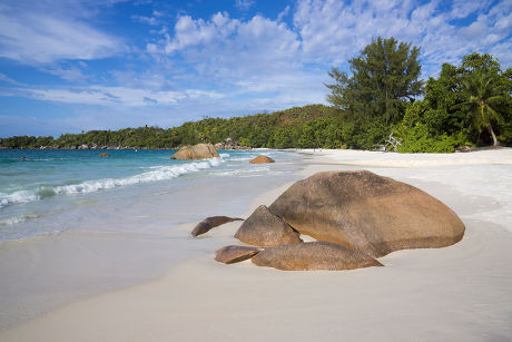 Sandy Beach Typical Rock Formations Seychelles Editorial Stock Photo ...