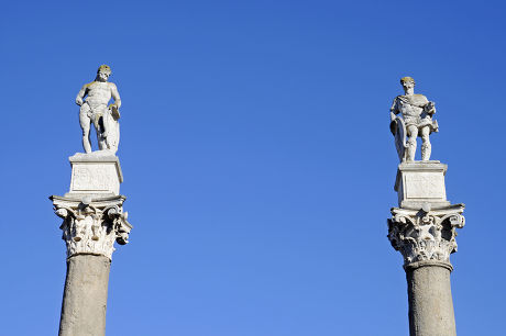 57 Hercules columns Stock Pictures, Editorial Images and Stock Photos ...