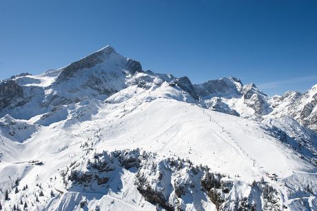 Osterfelder Ski Slope Ski Slope Hochalm Editorial Stock Photo - Stock ...