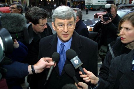 Case Stephen Downing Who Jailed 1974 - Foto de stock de contenido editorial: imagen de stock ...