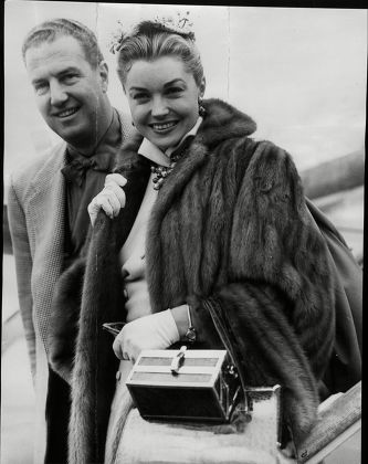 Esther Williams Hollywood Swimming Star Her Editorial Stock Photo ...