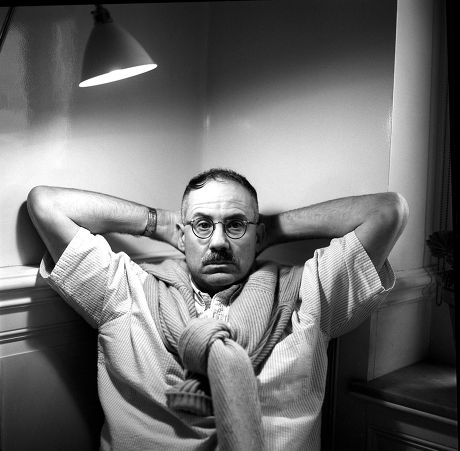 __COUNT__ VARIOUS WRITER PORTRAITS Stock Pictures, Editorial Images and ...