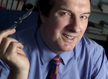 WILL HUTTON IN HIS LONDON OFFICE, BRITAIN - 2002 Stock Pictures ...