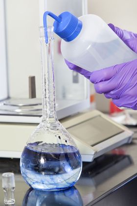 250 Laboratory glassware Stock Pictures, Editorial Images and Stock ...