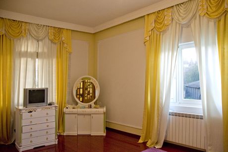 Interior Kitsch Splendour Roma Gypsy Kastello Editorial Stock Photo ...