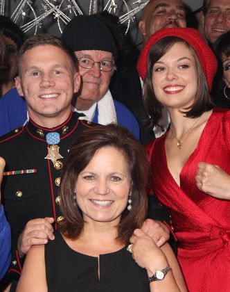 Cpl Kyle Carpenter His Mother Robin Editorial Stock Photo - Stock Image ...