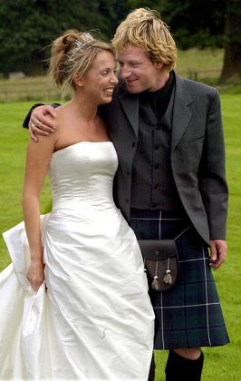 「Andy Dunlop Travis His New Wife」のエディトリアル写真素材 ‐ 画像素材 | Shutterstock