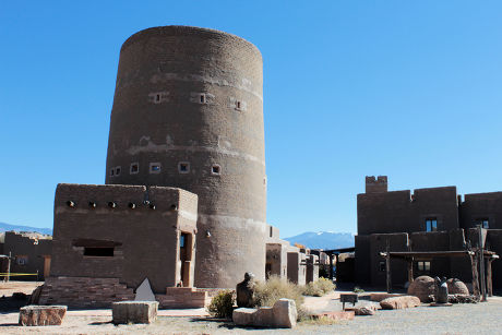 Pueblo Poeh Center Museum Pojoaque Pueblo Editorial Stock Photo - Stock ...