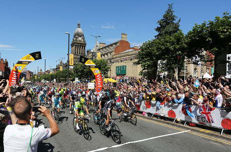 Tour Da France Grand Depart Leeds Editorial Stock Photo - Stock Image ...