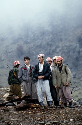 Kurdish Peshmerga Soldiers Protect Mountain Top Editorial Stock Photo ...