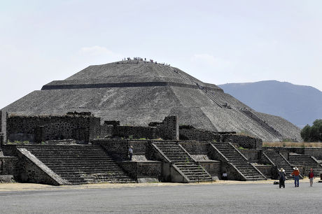 250 Aztec architecture Stock Pictures, Editorial Images and Stock ...