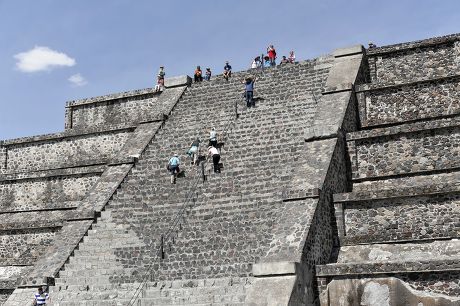 250 Aztec architecture Stock Pictures, Editorial Images and Stock ...