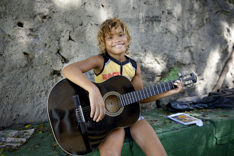 42 11 string guitar Stock Pictures, Editorial Images and Stock Photos ...