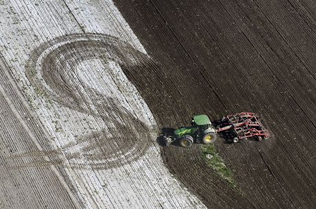 10 Full track tractor Stock Pictures, Editorial Images and Stock Photos ...