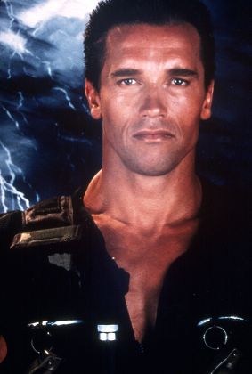 Film Stills Predator 1987 Carl Mctiernan Editorial Stock Photo - Stock ...