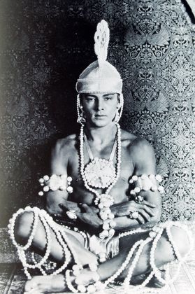 Film Stills Young Rajah 1922 Rudolph Editorial Stock Photo - Stock ...