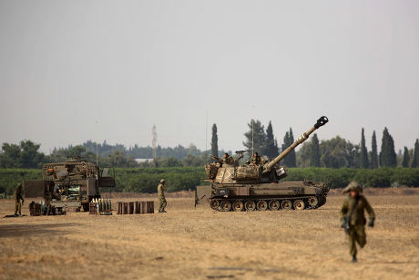 Israeli 155mm M109 Dores Selfpropelled Howitzer Editorial Stock Photo ...