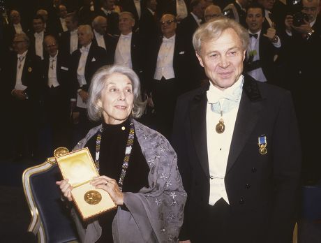 Nadine Gordimer Winner Nobel Prize Literature Editorial Stock Photo ...