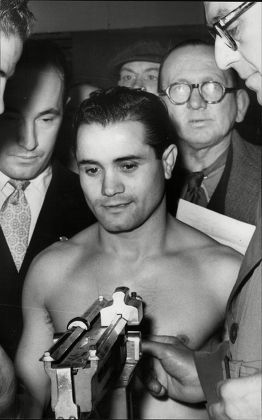 54 Italian boxers Stock Pictures, Editorial Images and Stock Photos ...