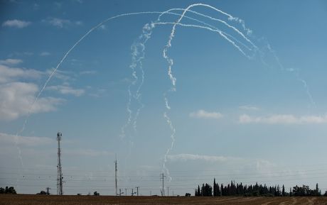 Smoke Trails 155mm Shells Fired Targets Editorial Stock Photo - Stock ...