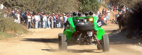__COUNT__ imágenes de BAJA RALLY, MEXICO - 21 NOV 2002 - Imágenes de ...