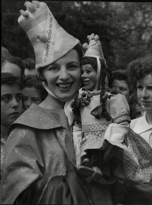 Edwina Lee Wearing Easter Bonnet Easter Editorial Stock Photo - Stock ...