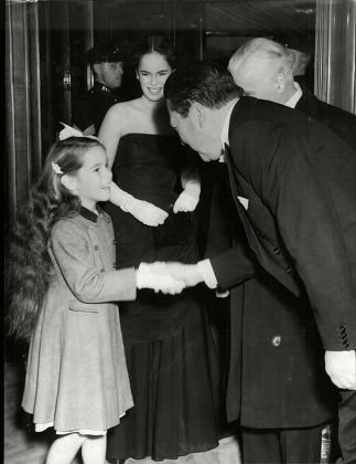Geraldine Chaplin Daughter Actor Charlie Chaplin : photos éditoriales ...