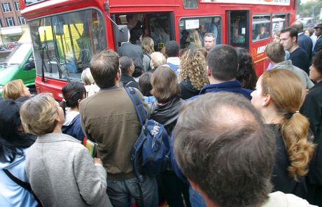 Passengers Crowd Onto Bus Waterloo Station Editorial Stock Photo ...