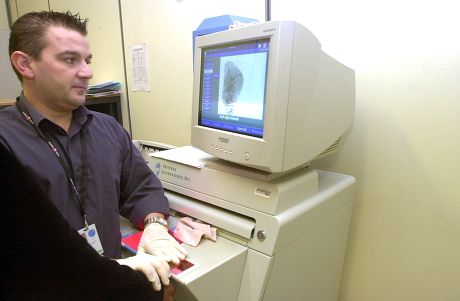 Eurodac System Comparison Fingerprints Asylum Applicants Editorial ...
