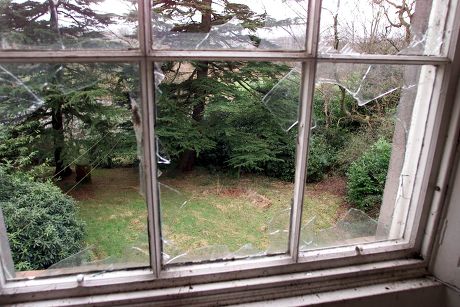 Smashed Windows Overlooking Garden Moat Brae Editorial Stock Photo ...