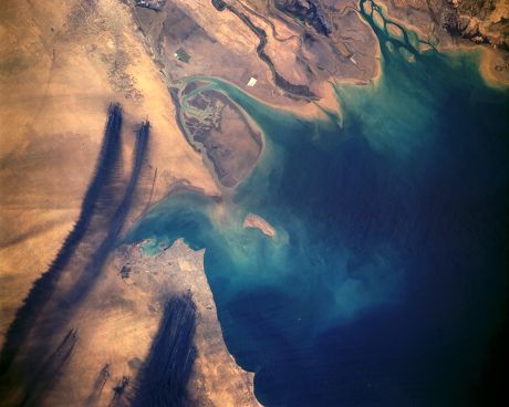 1 Southwest of the tigris euphrates delta Stock Pictures, Editorial ...