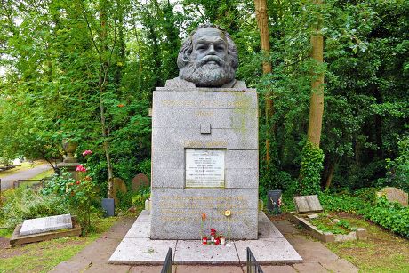 Tomb Karl Marx Highgate Cemetery London Editorial Stock Photo - Stock ...