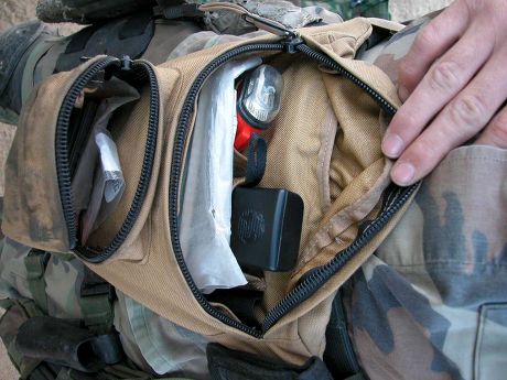 Force Reconnaissance Marine Shooting M4a1 Aimpoint Editorial Stock ...