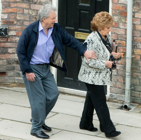 2,000 Philip lowrie Stock Pictures, Editorial Images and Stock Photos ...