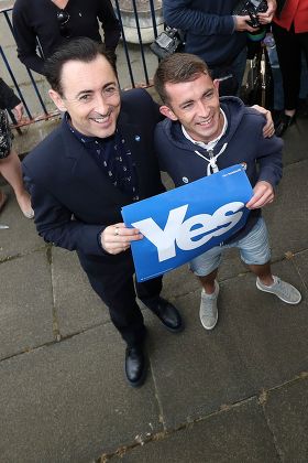 Danny Barbieri 4 Glasgow Dressed Superman Editorial Stock Photo - Stock ...
