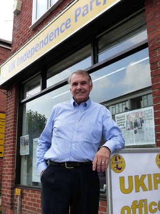 Robin Grey Ukip Parliamentary Candidate Christchurch Editorial Stock ...