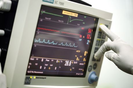 20 Ecg machine Stock Pictures, Editorial Images and Stock Photos ...