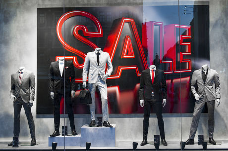 750 Shop window dummy Stock Pictures, Editorial Images and Stock Photos ...