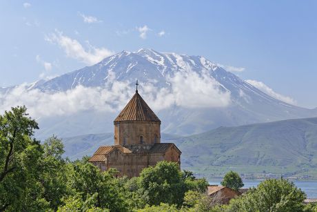 Armenian Church Holy Cross Akdamar Aghtamar Editorial Stock Photo ...