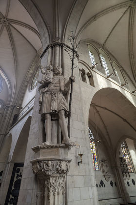 Oversized Christopher Statue Child Jesus John Editorial Stock Photo ...