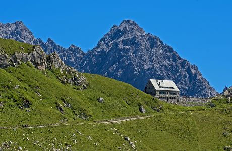 Refuge Liechtenstein Alpine Club Lav Bettlerjoch Editorial Stock Photo ...