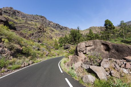 Mountain Chain Country Road El Pie Editorial Stock Photo - Stock Image ...